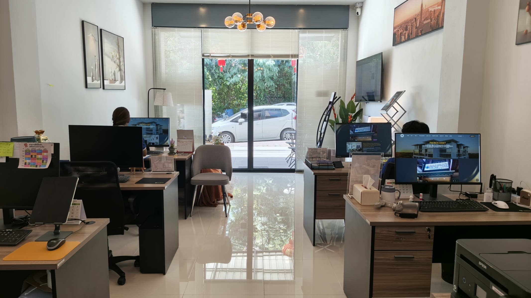 HOME - PW RICH ASSET